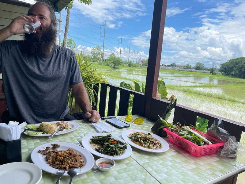 What It’s Like to Live in Thailand as an American