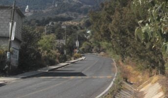 Driving in Mexico: Laws, Road Conditions, and Driving Tips